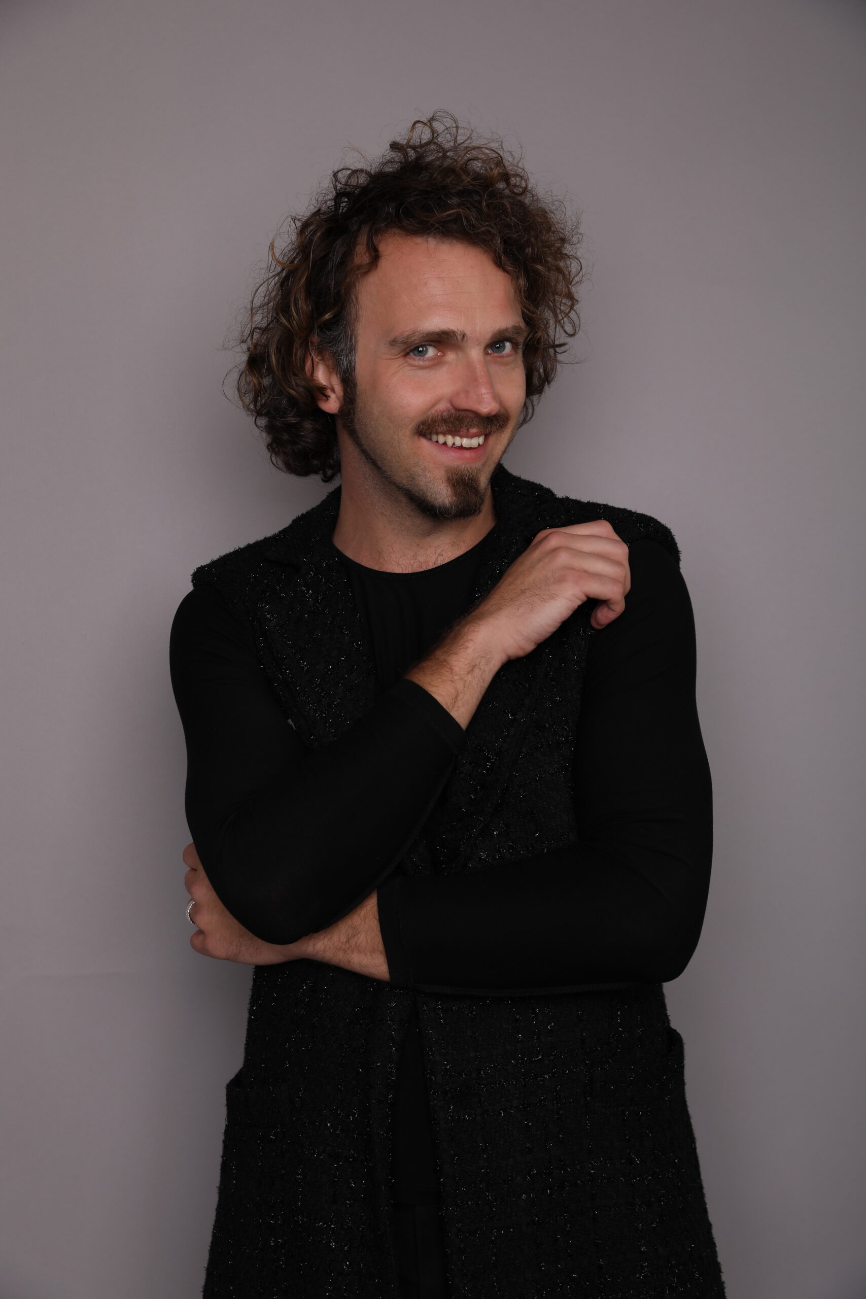 Daniel Pop – micadanses